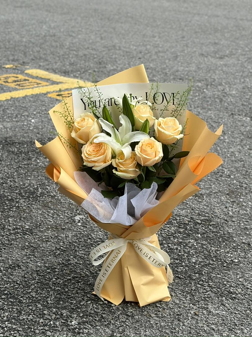 YELLOW BUTTERFLY 2.0 – 1314_Florist
